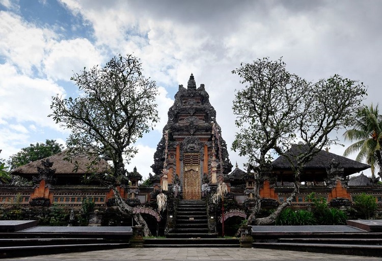 I templi più belli di Bali: un tour spirituale nell'isola degli Dei